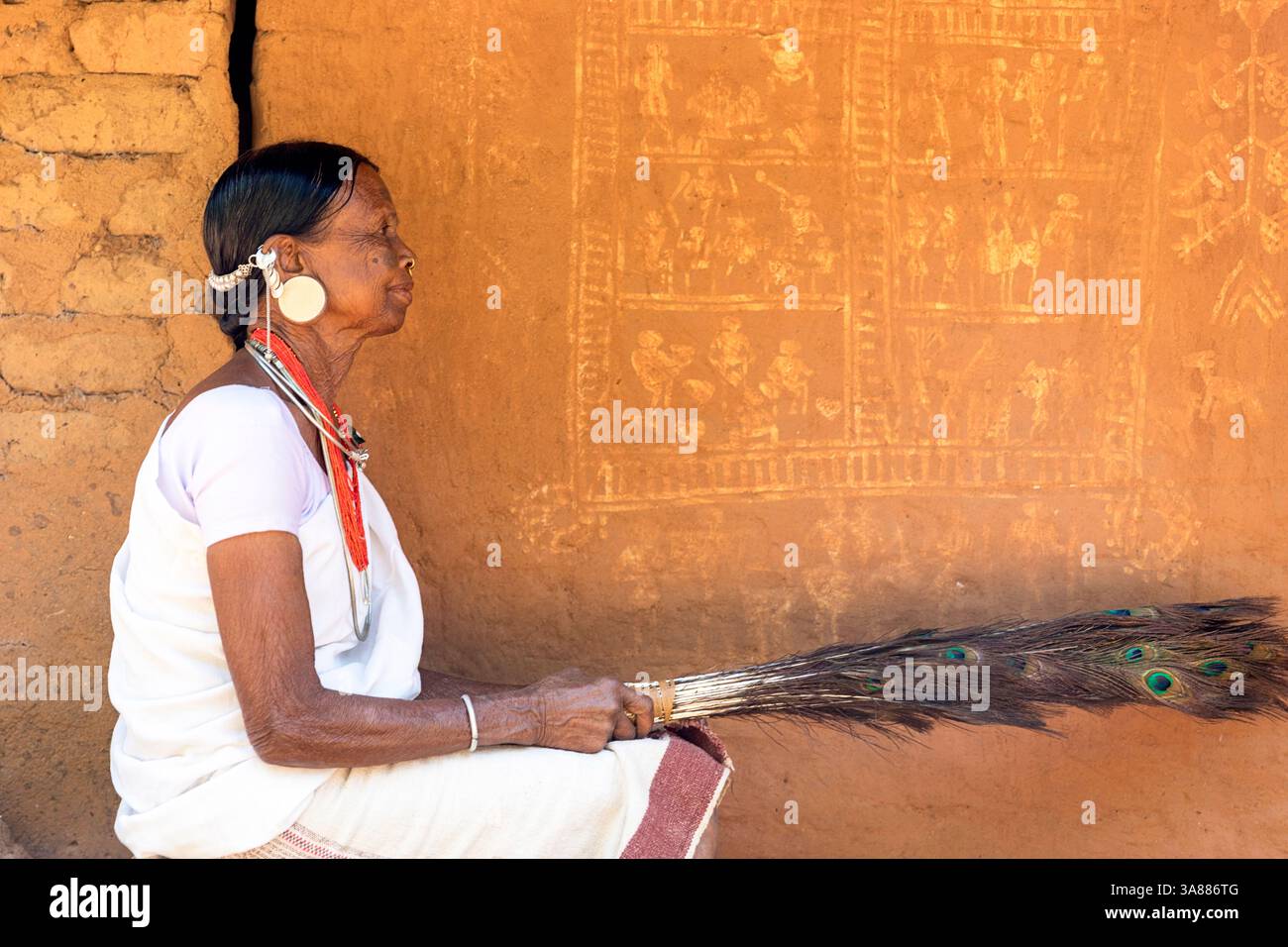 Woman from a Lanjia Saura tribe in Orissa, India, with face tattoos and ...