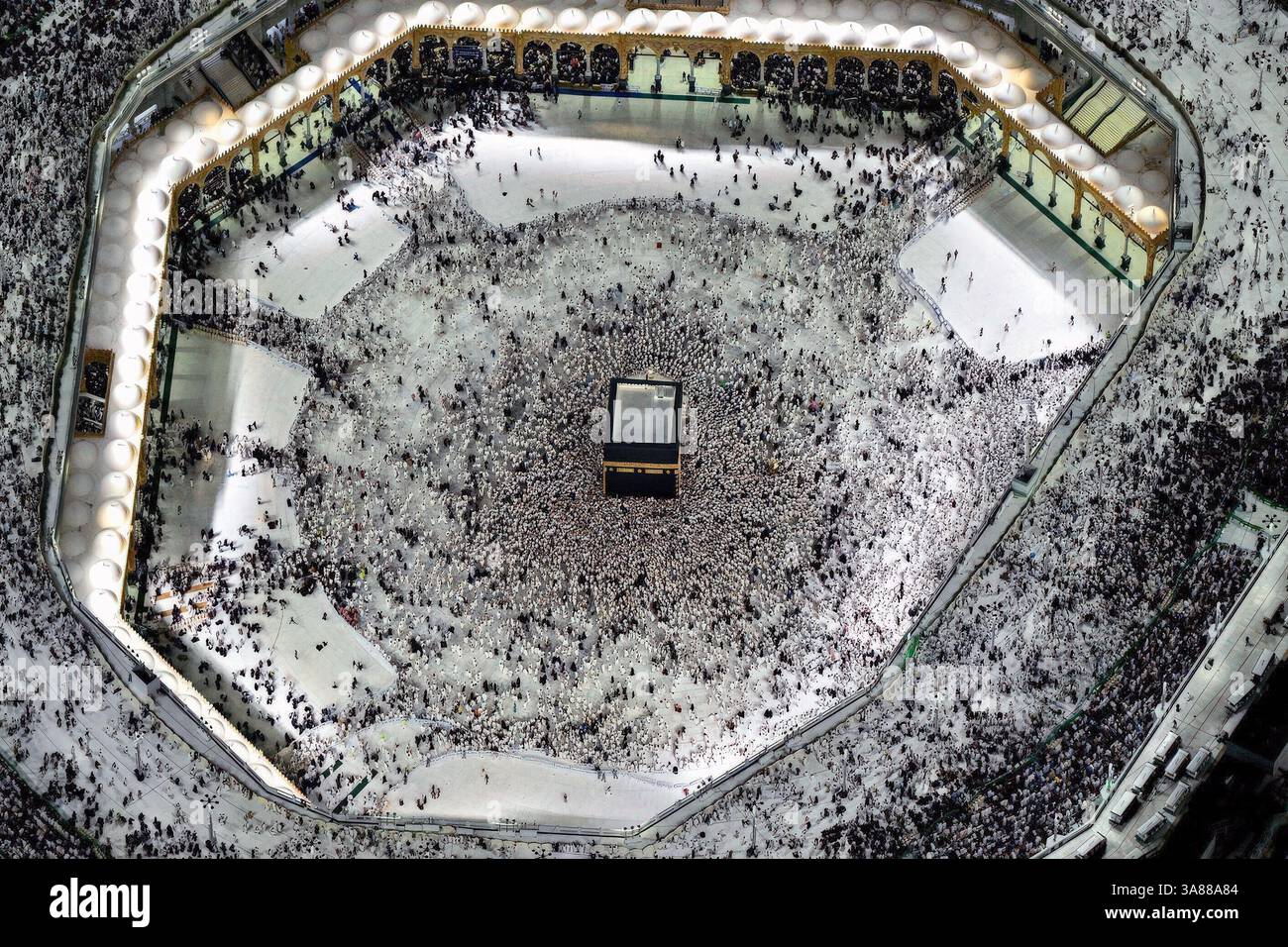 Mecca, Saudi Arabia. 24th Mar, 2025. Various photos of the Great Mosque ...