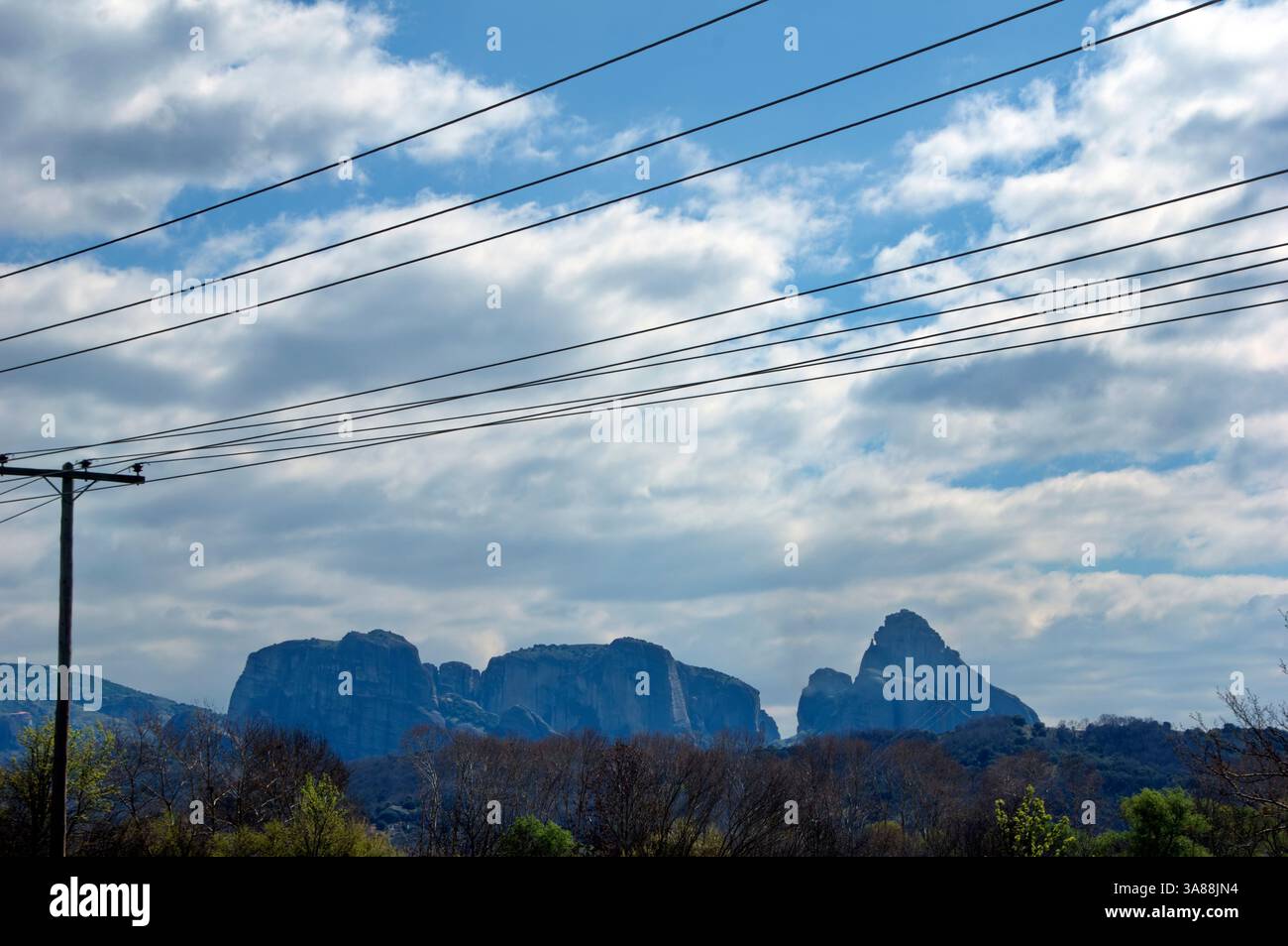 Cavi e cavi elettrici hi-res stock photography and images - Alamy