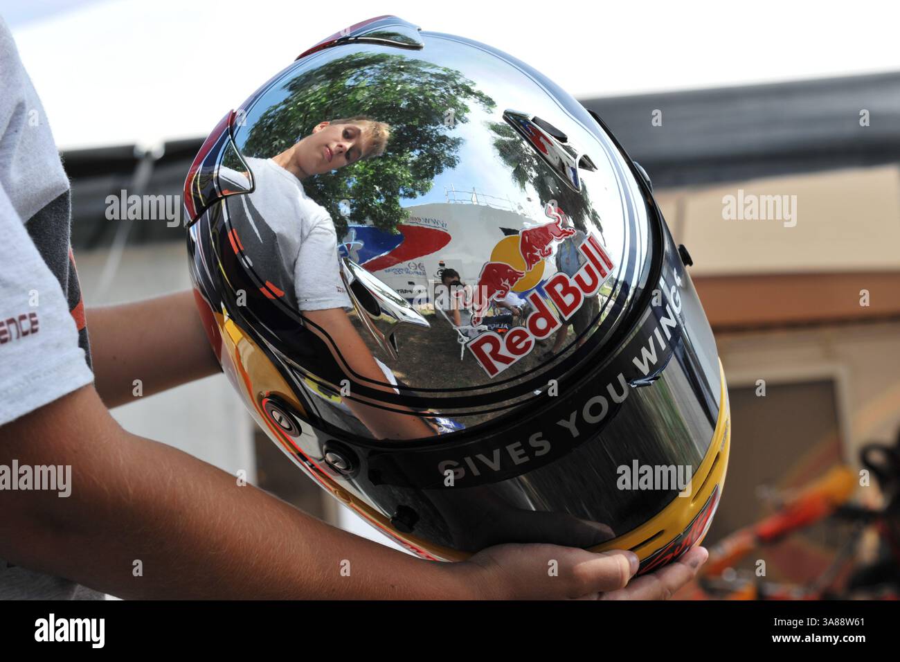 Alexander Albon is a Thai and British racing driver, who competes (2025 ...