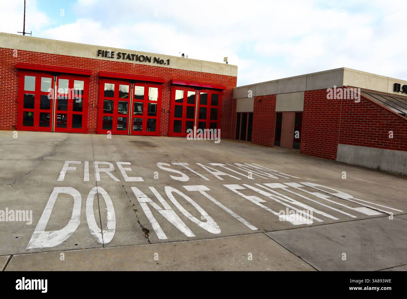 El Segundo, California: El Segundo Fire Department, Fire Station 1 ...