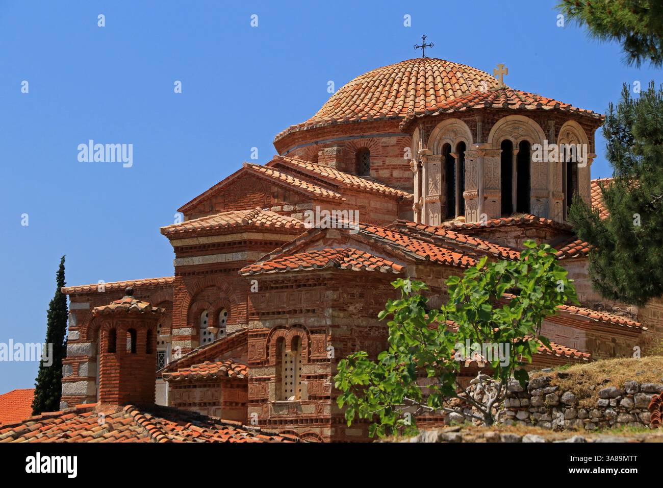 Monastery of Hosios Loukas, Boeotia, Greece Stock Photo - Alamy