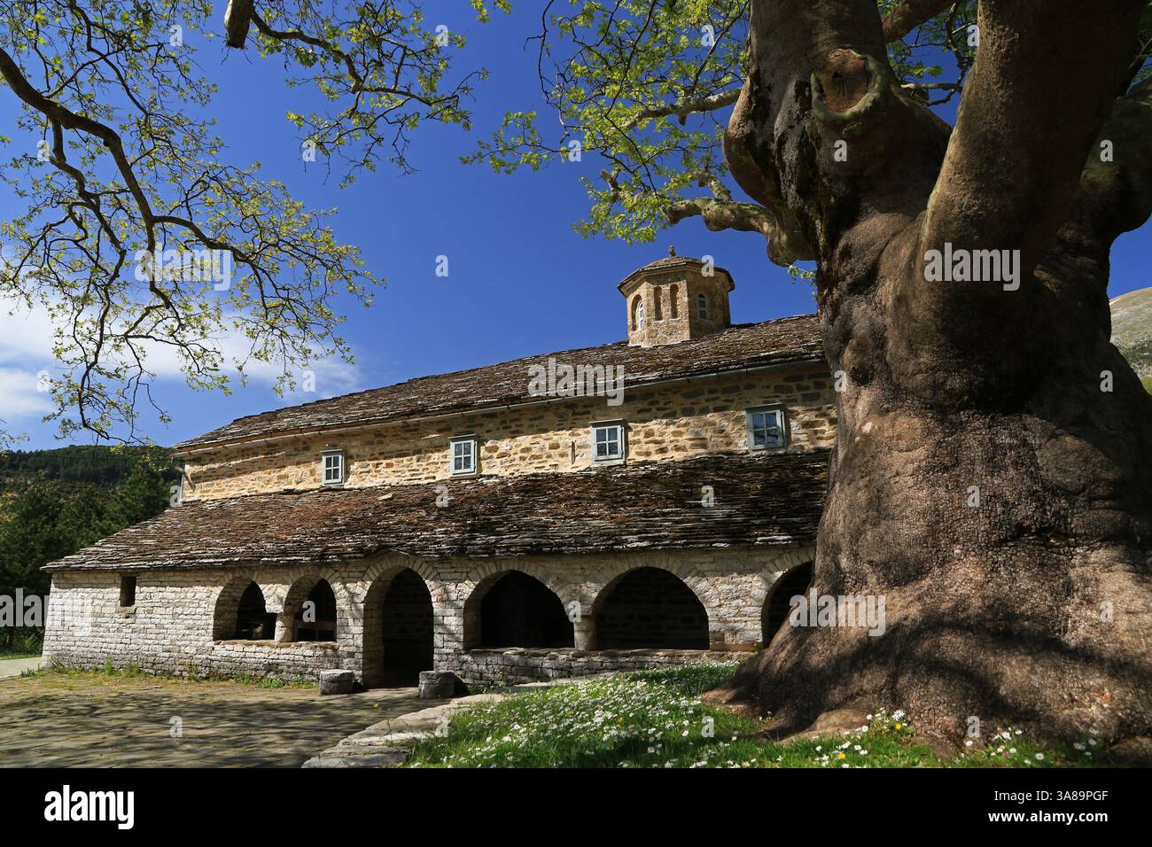 Church taxiarches hi-res stock photography and images - Alamy