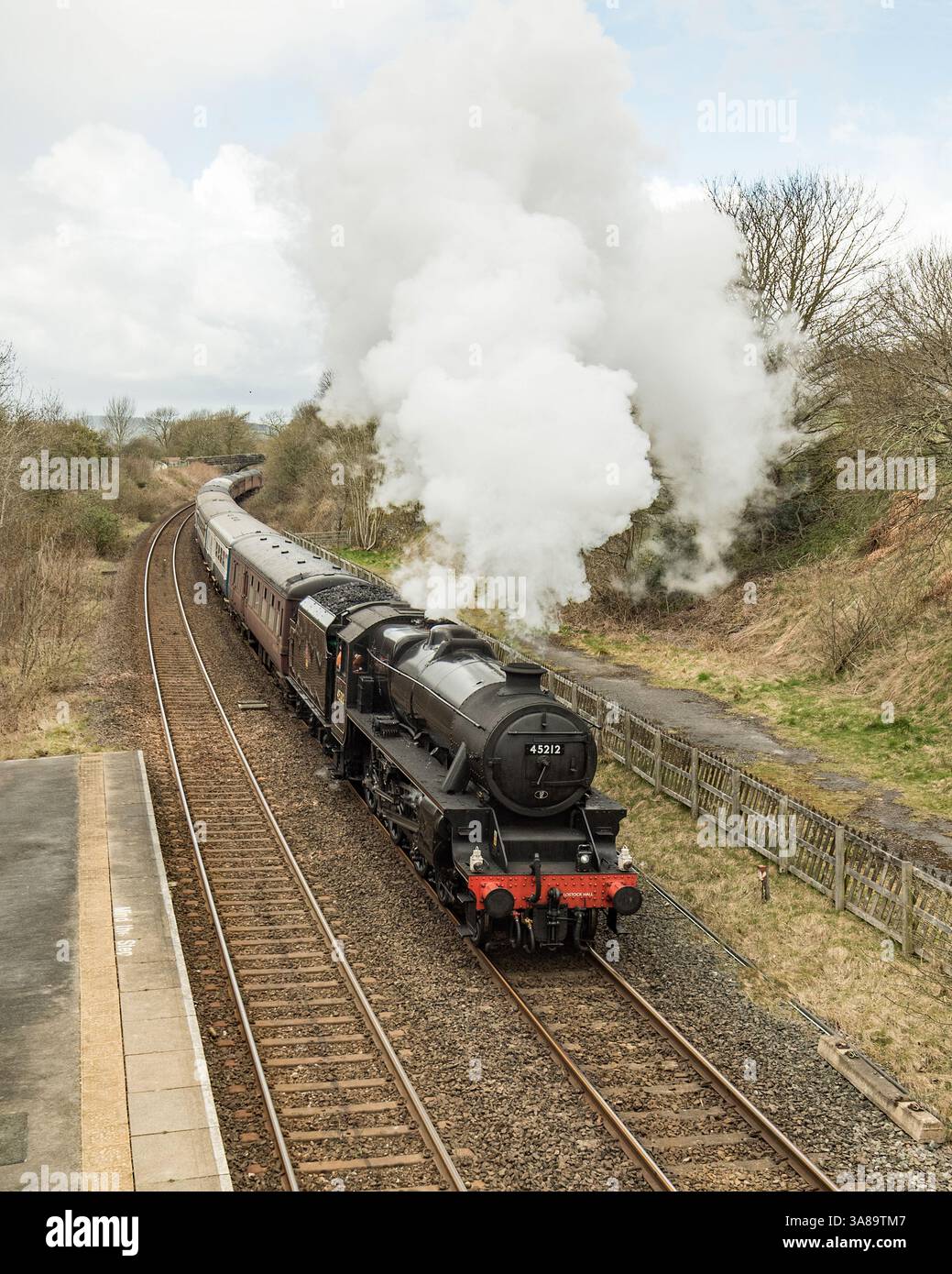 LMS Class 5MT 45212 Black Five steam locomotive passing through Long ...