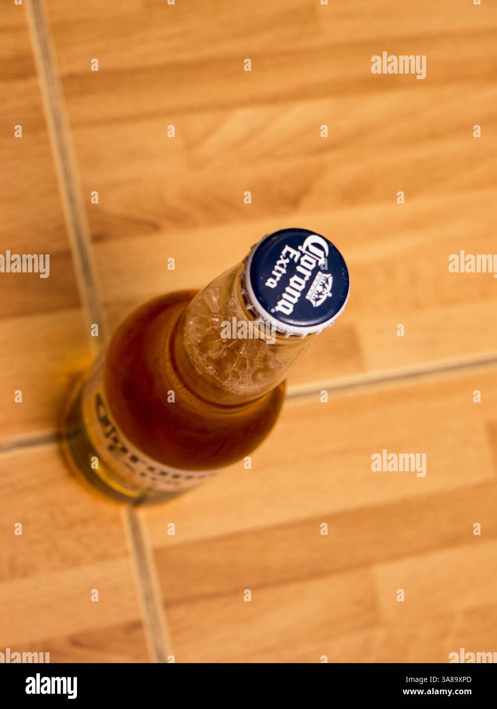 Compania Cervecera del Tropico Corona Extra beer Stock Photo - Alamy