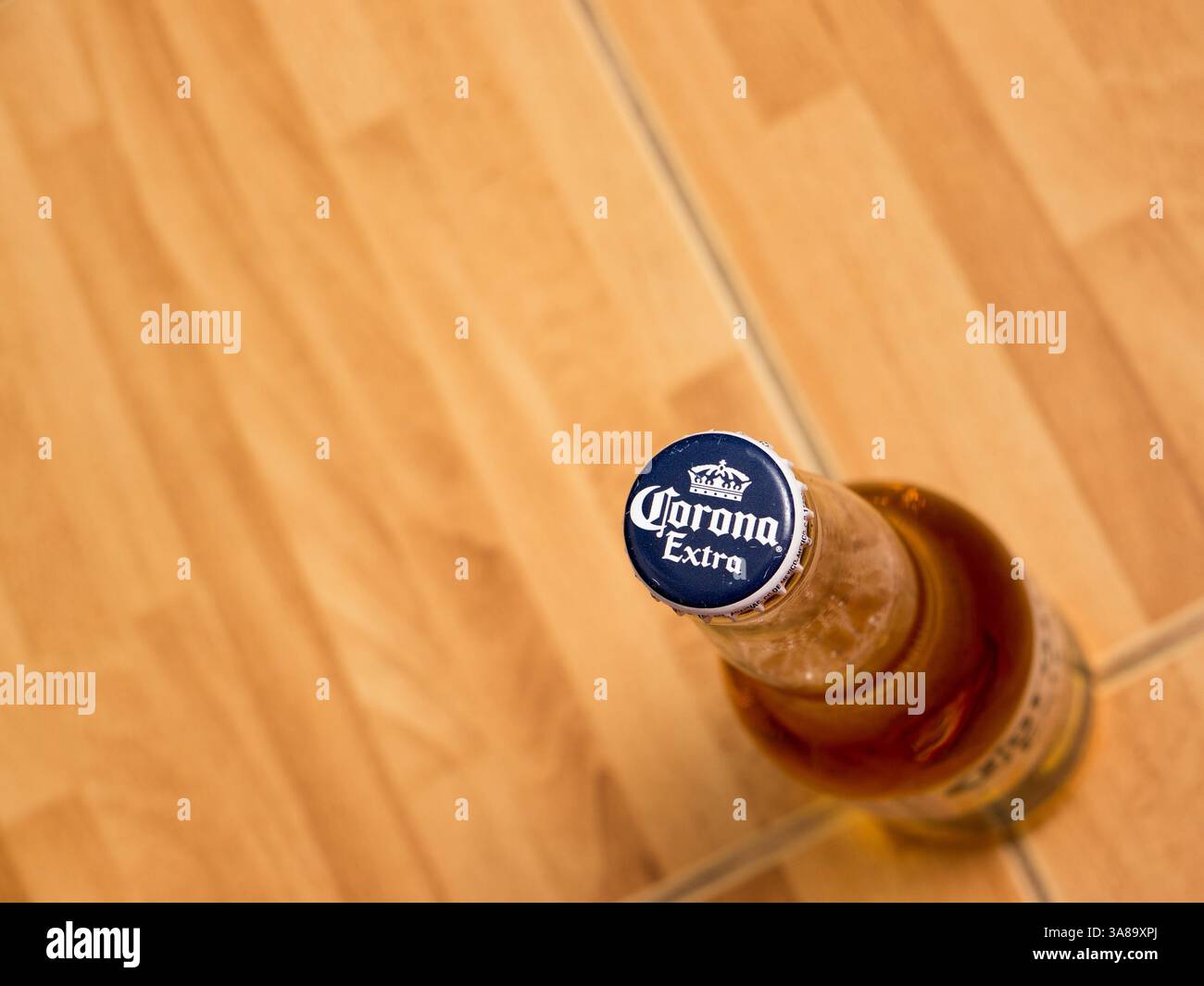Compania Cervecera del Tropico Corona Extra beer Stock Photo - Alamy
