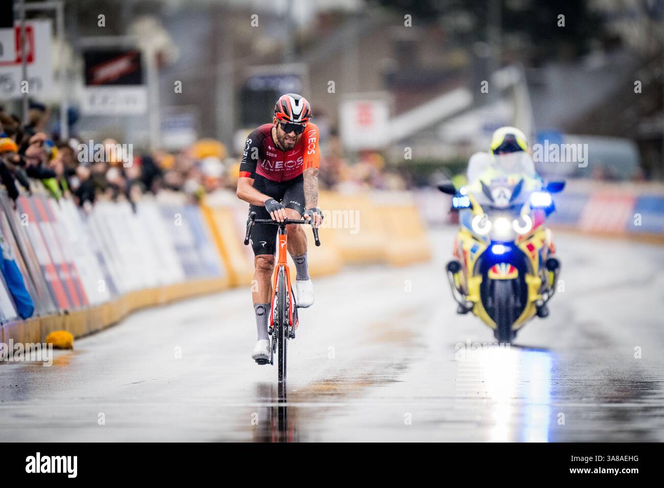 Harelbeke, Belgium. 28th Mar, 2025. Italian Filippo Ganna of Ineos ...