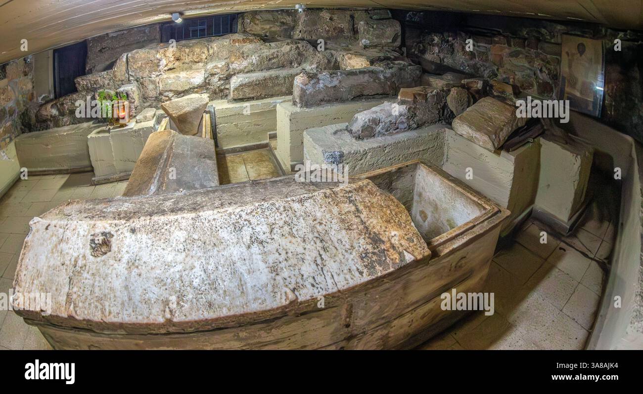 LARNACA, CYPRUS - JUNE 17, 2024: Inside the Tomb of Saint Lazarus in ...