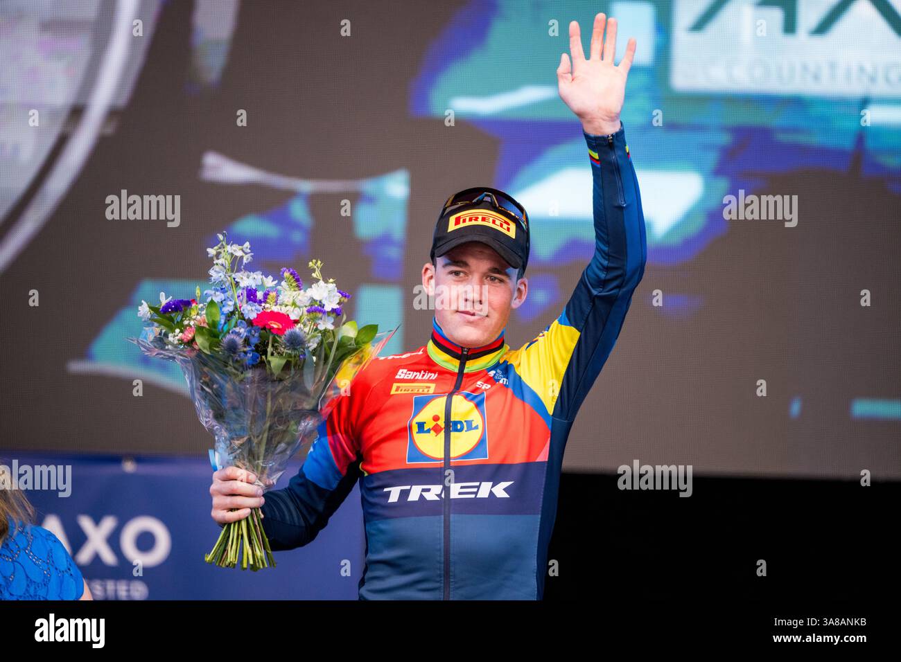 Harelbeke, Belgium. 28th Mar, 2025. Danish Mads Pedersen of Lidl-Trek ...