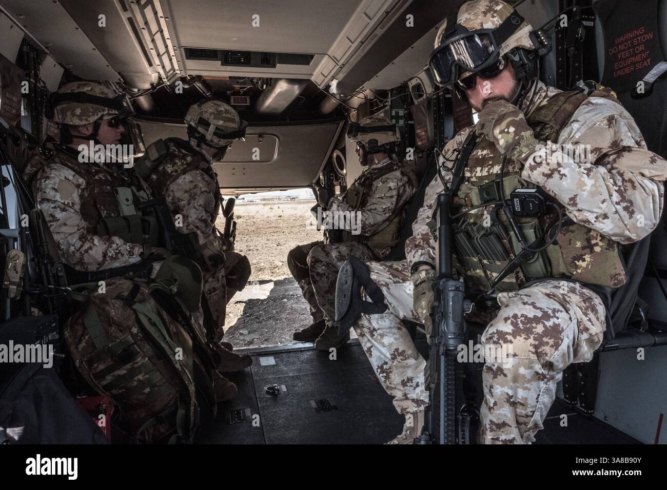May 11, 2016 - Erbil, Kurdistan, Iraq - Italian Army Riflemen aboard ...