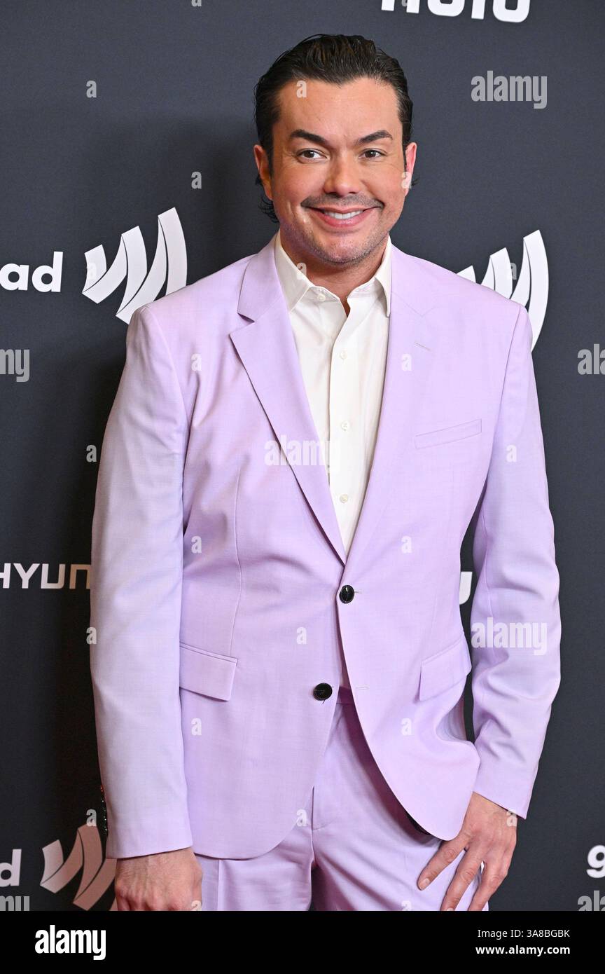 Anthony Allen Ramos bei der 36. Verleihung der GLAAD Media Awards 2025 ...