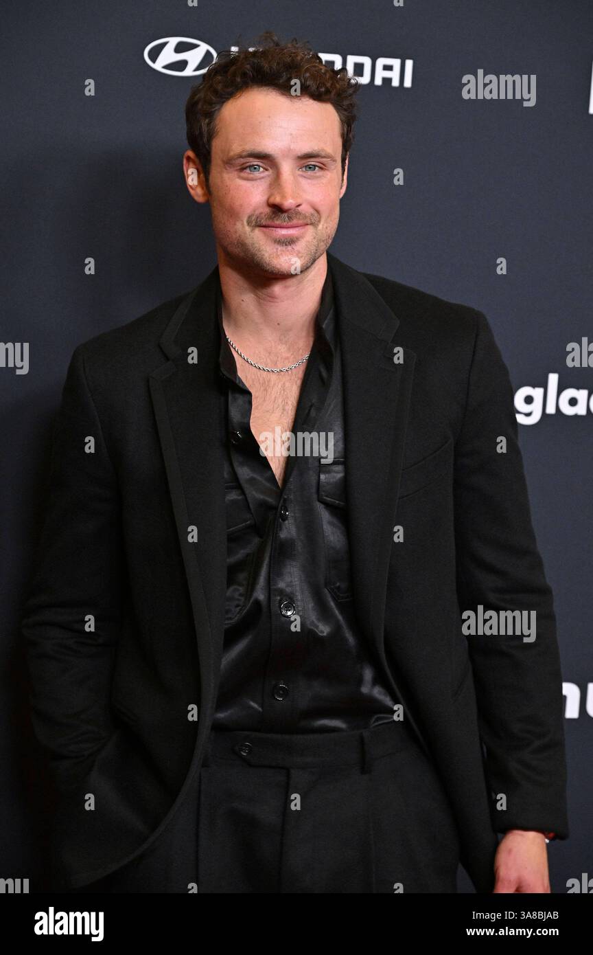 Dylan Efron bei der 36. Verleihung der GLAAD Media Awards 2025 im ...