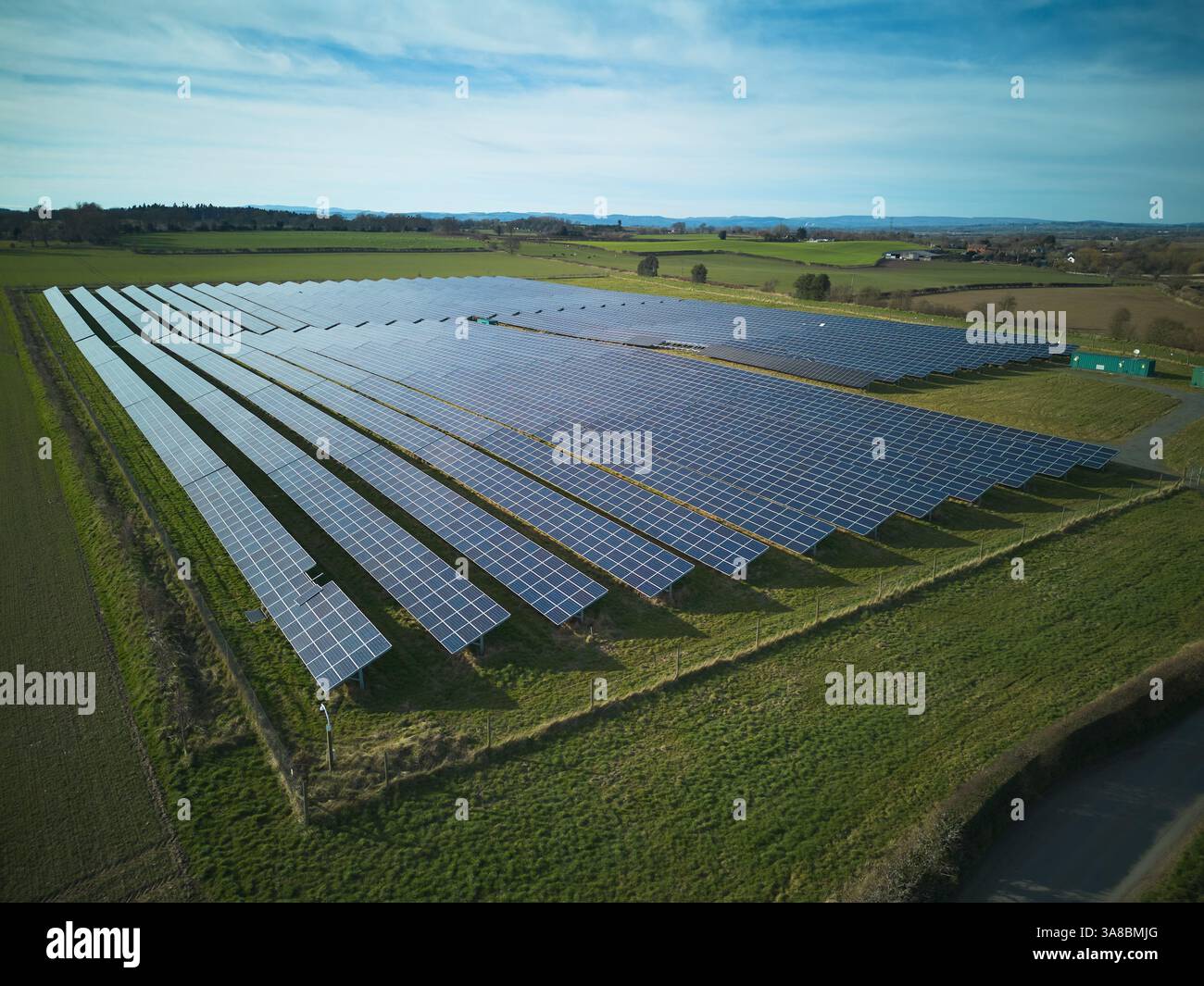 Photovoltaic solar farm in hi-res stock photography and images - Alamy