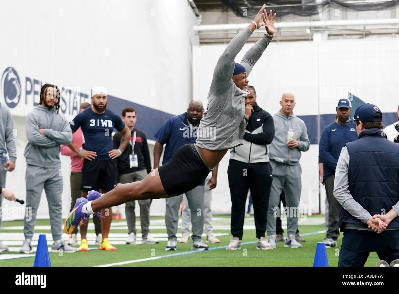 Penn State linebacker Kobe King participates in a drill during the ...
