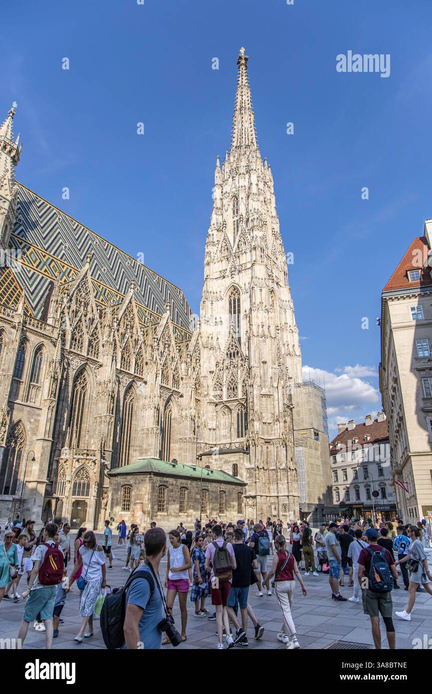 Vienna , Austria - July 7, 2023: Beautiful view of famous St. Stephen's ...