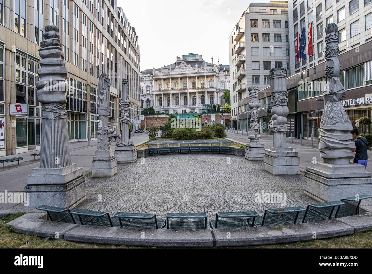 Palais coburg accommodation architecture hi-res stock photography and ...