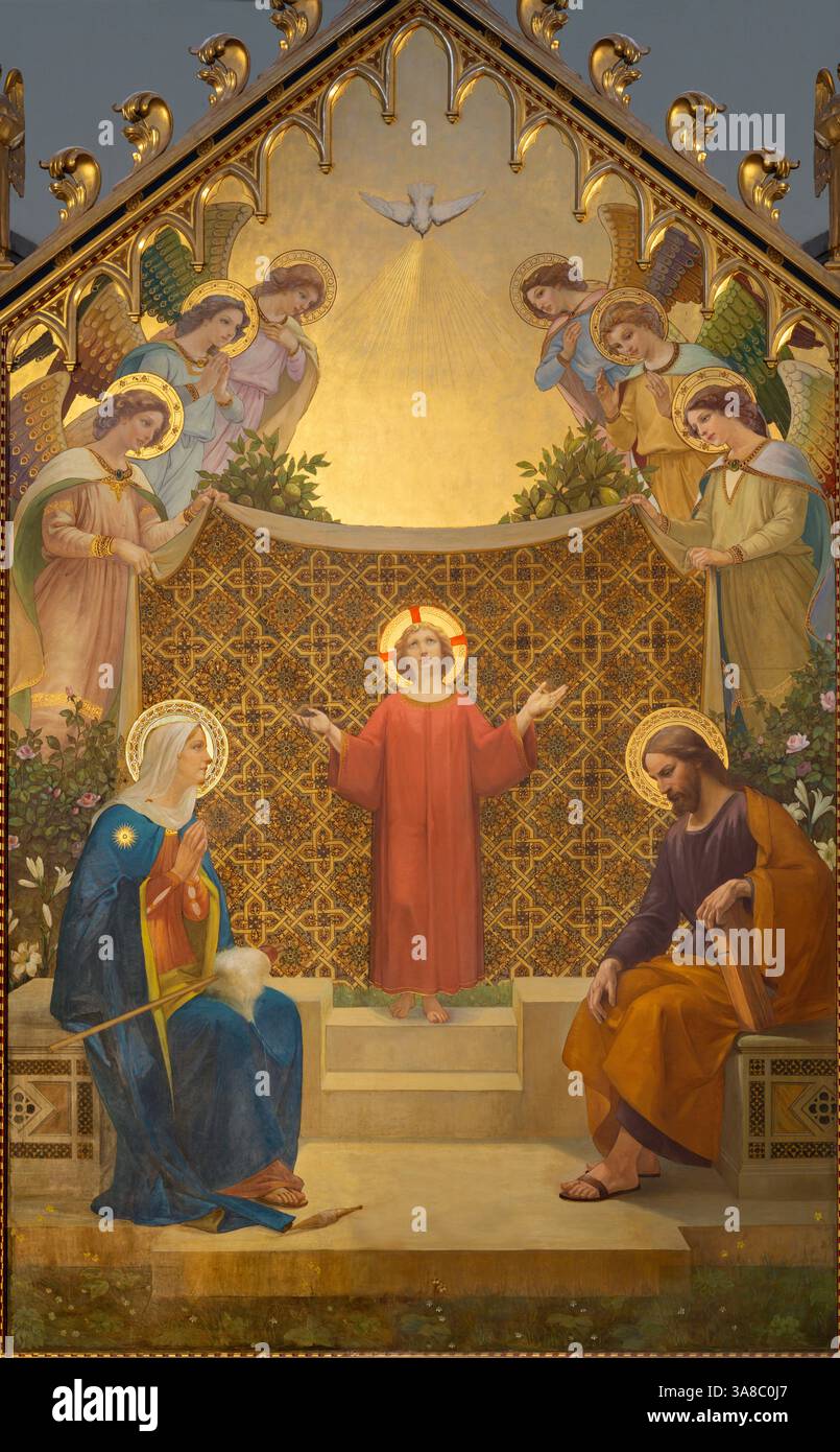 Chiesa di sacra famiglia hi-res stock photography and images - Alamy