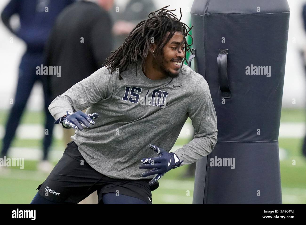 Penn State defensive end Amin Vanover participates in a drill during ...
