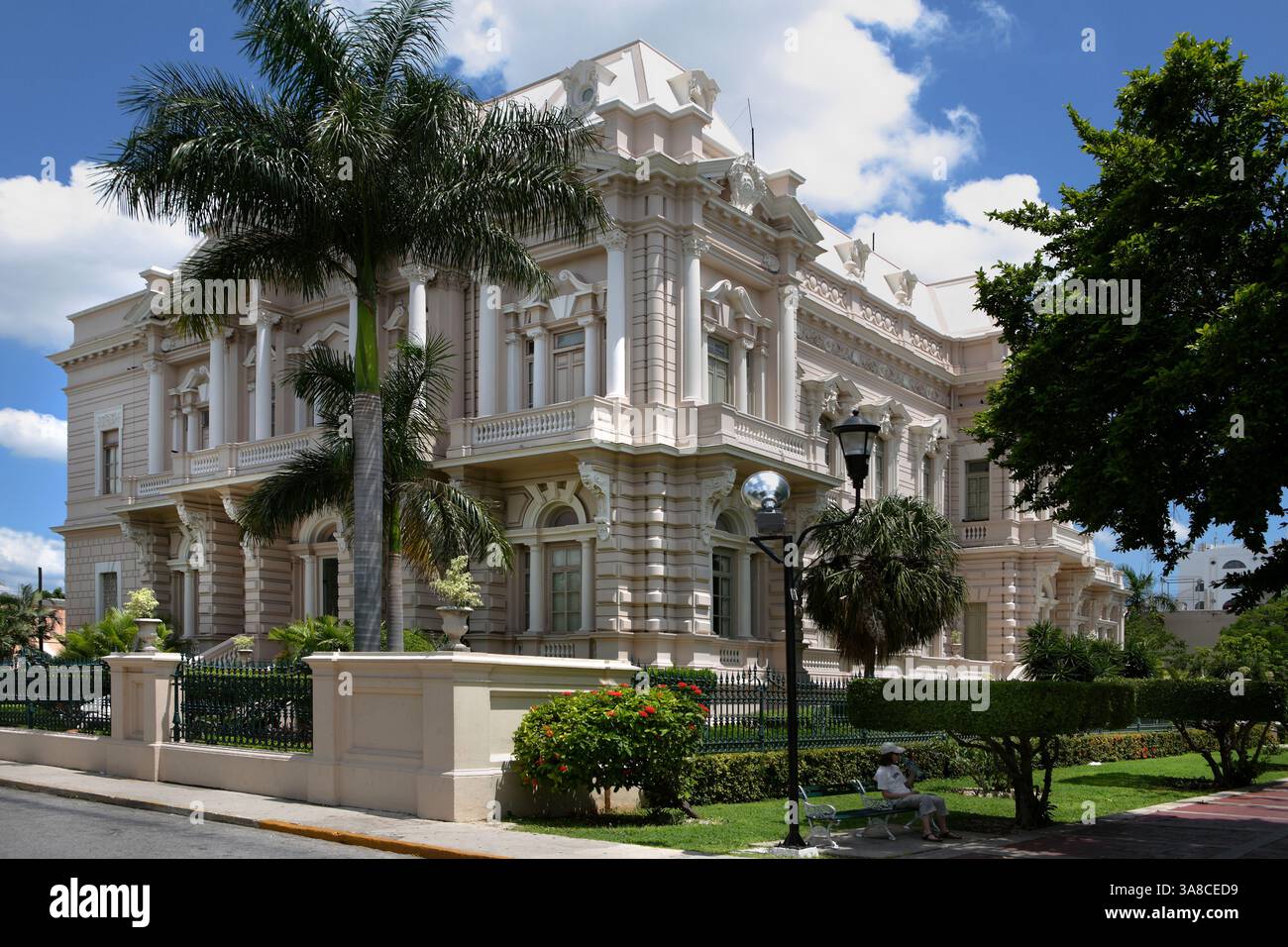 July 18, 2006 - Merida, Mexico - General view of the Palacio Canton and ...
