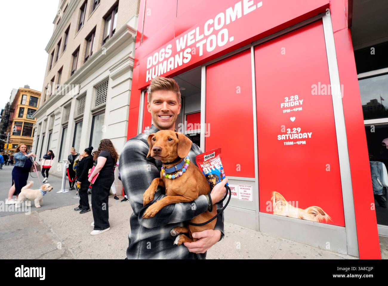IMAGE DISTRIBUTED FOR MILK-BONE PEANUT BUTTERY BITES - Kyle Cooke and ...