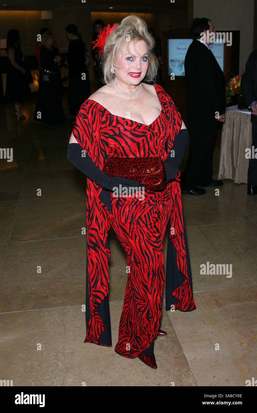 April 9, 2006 - Beverly Hills, California, U.S. - 8 April 2006 ...