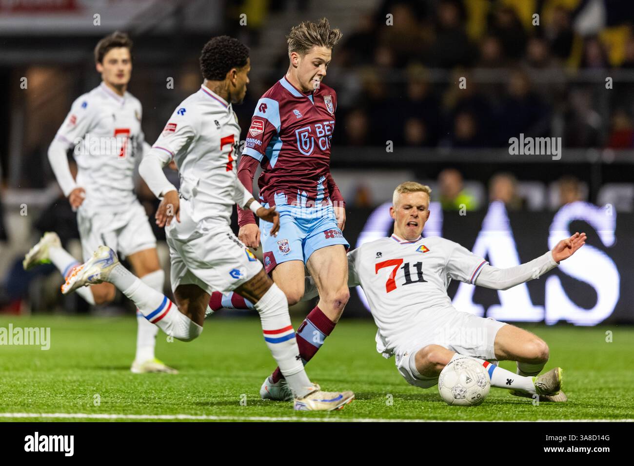 VELSEN, 28-03-2025, 711 Stadion. Dutch Football, Keuken Kampioen ...
