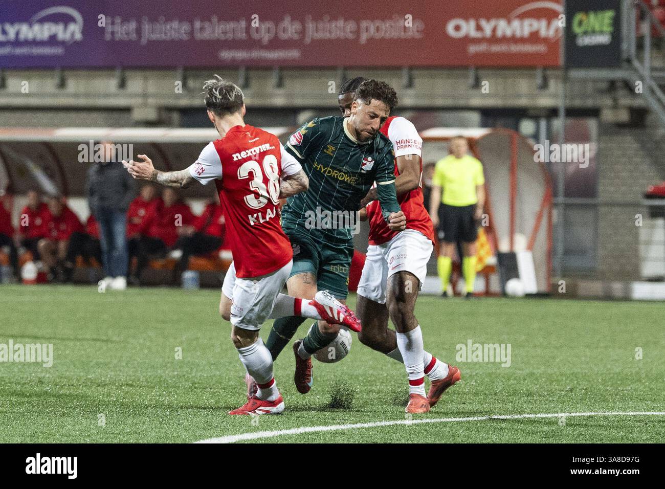 Maastricht, Nederland. 28th Mar, 2025. MAASTRICHT, football, 28-3-2025 ...
