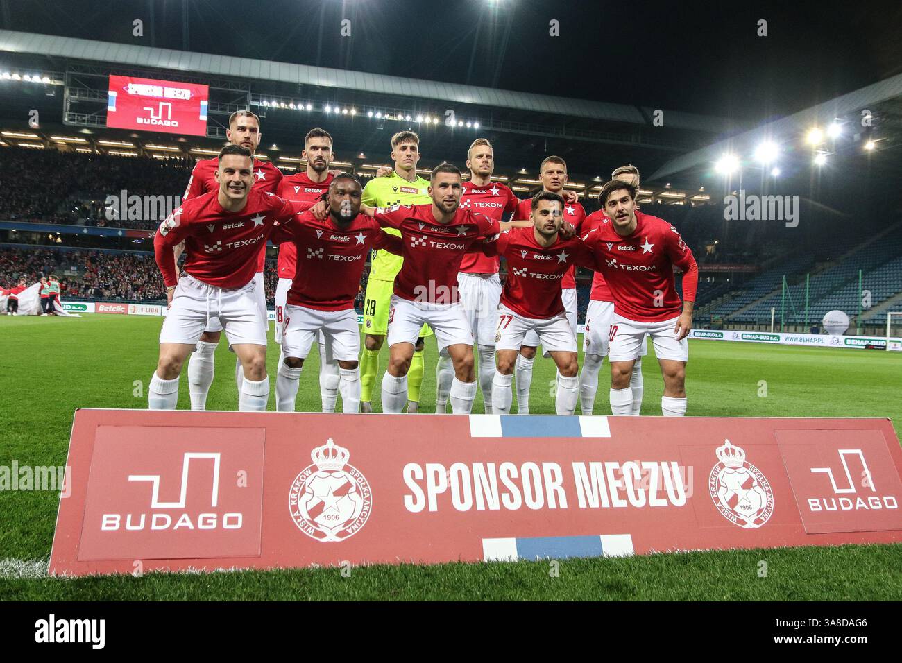 Krakow, Poland. 28th Mar, 2025. football 2024 2025 Betclic 1 Liga Wisla ...