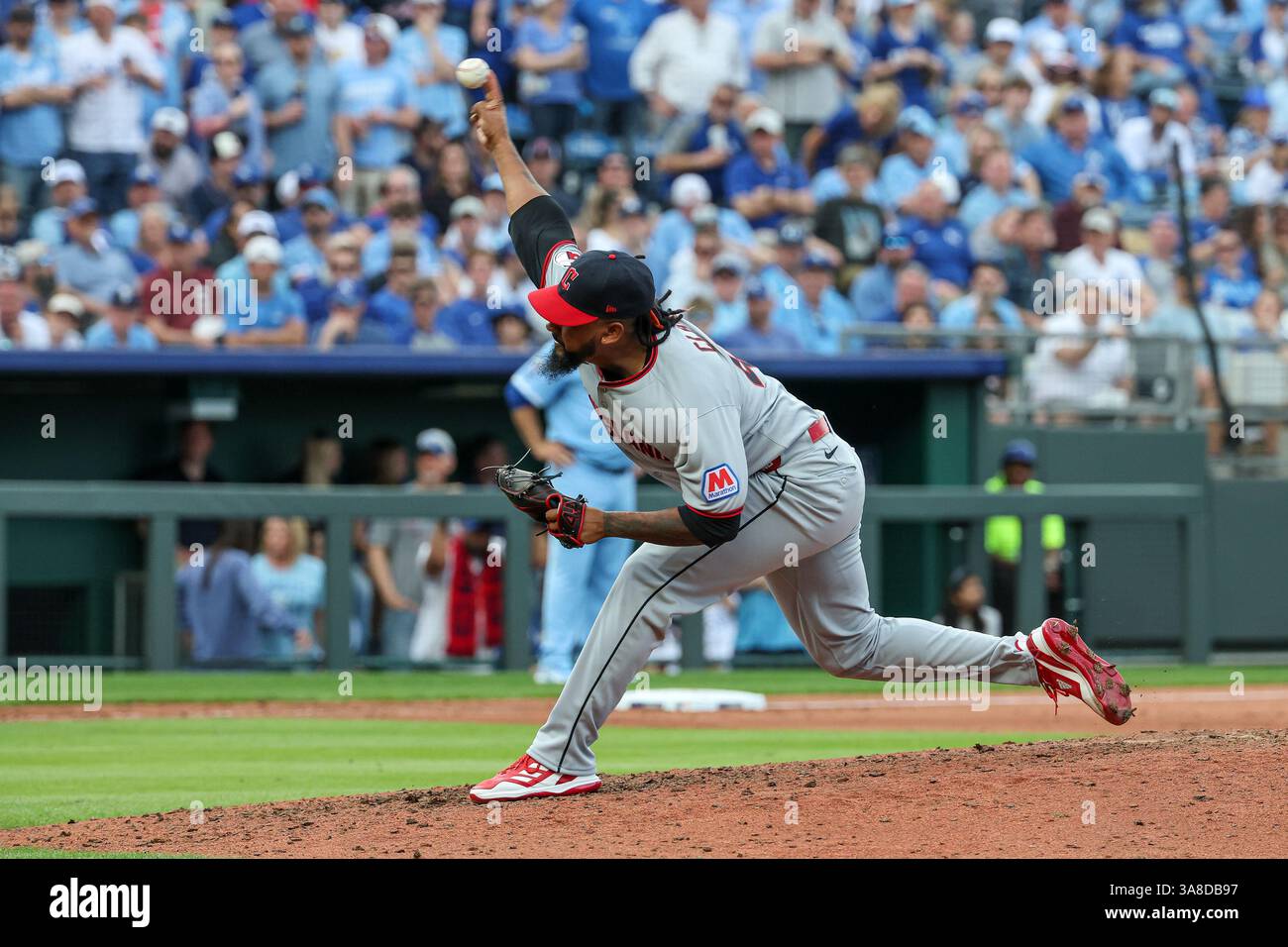 Kansas City, MO, USA. 27th Mar, 2025. Cleveland Guardians relief ...