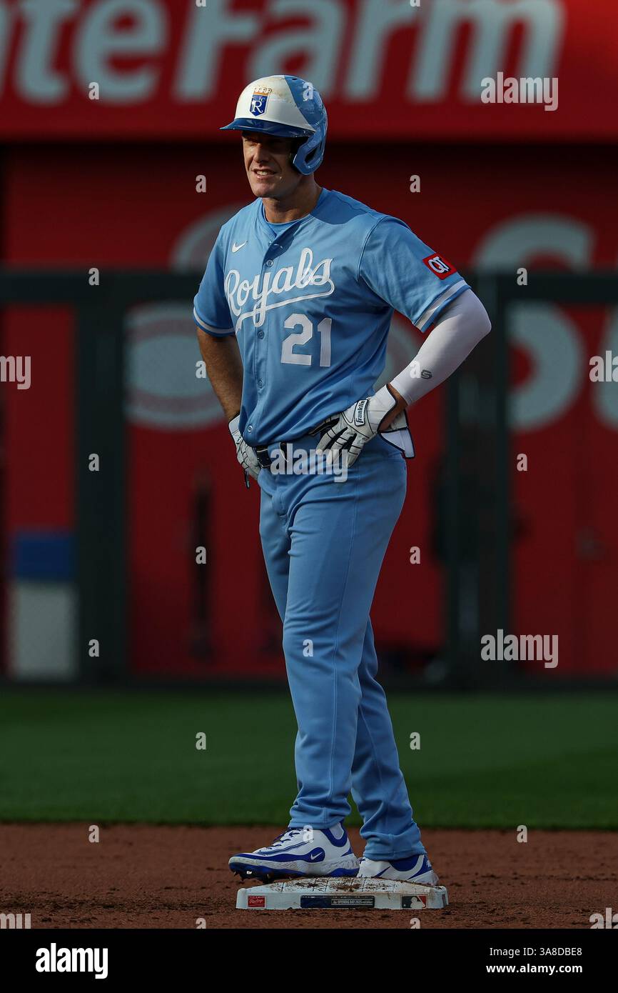 Kansas City, MO, USA. 27th Mar, 2025. Kansas City Royals first baseman ...