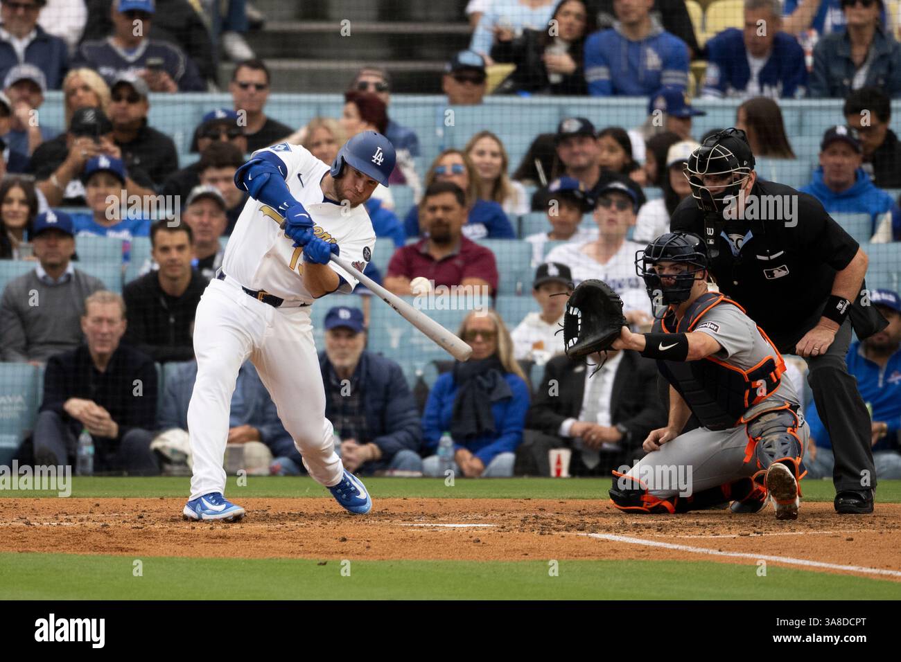 Los Angeles Dodgers' Max Muncy bats during the home-opening baseball ...
