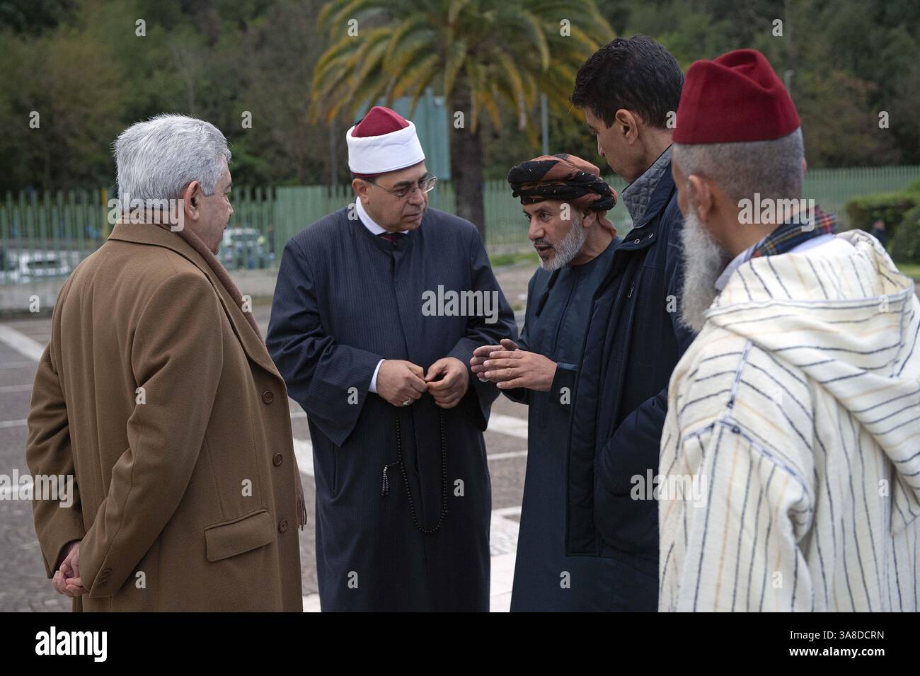 Rome, Italy. 28th Mar, 2025. **NO LIBRI** Italy, Rome, 2025/3/28 l'Imam ...