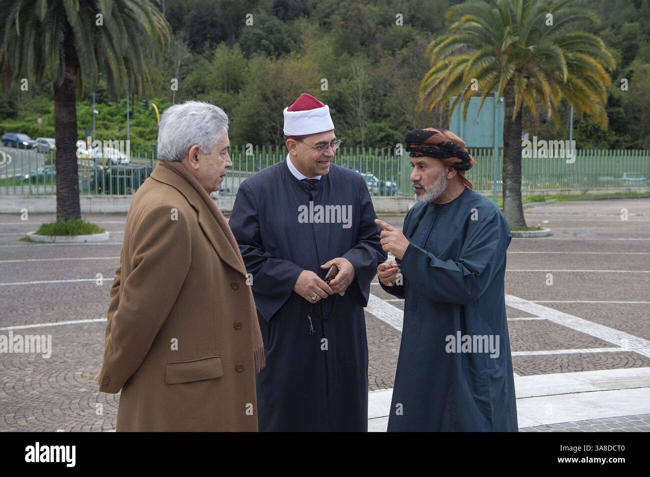 Rome, Italy. 28th Mar, 2025. **NO LIBRI** Italy, Rome, 2025/3/28 l'Imam ...