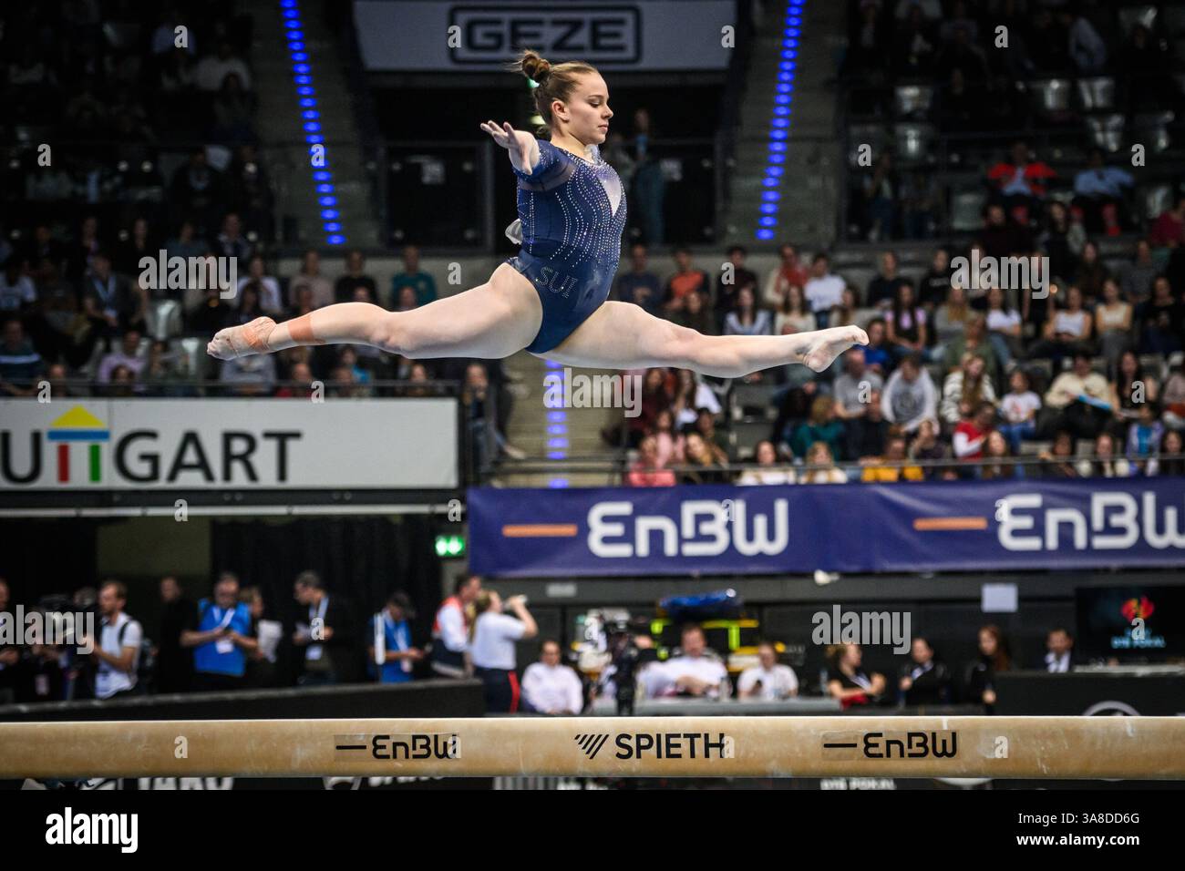 Stuttgart, Deutschland. 28th Mar, 2025. Caterina Cereghetti (SUI) am Schwebebalken/40. EnBW DTB ...