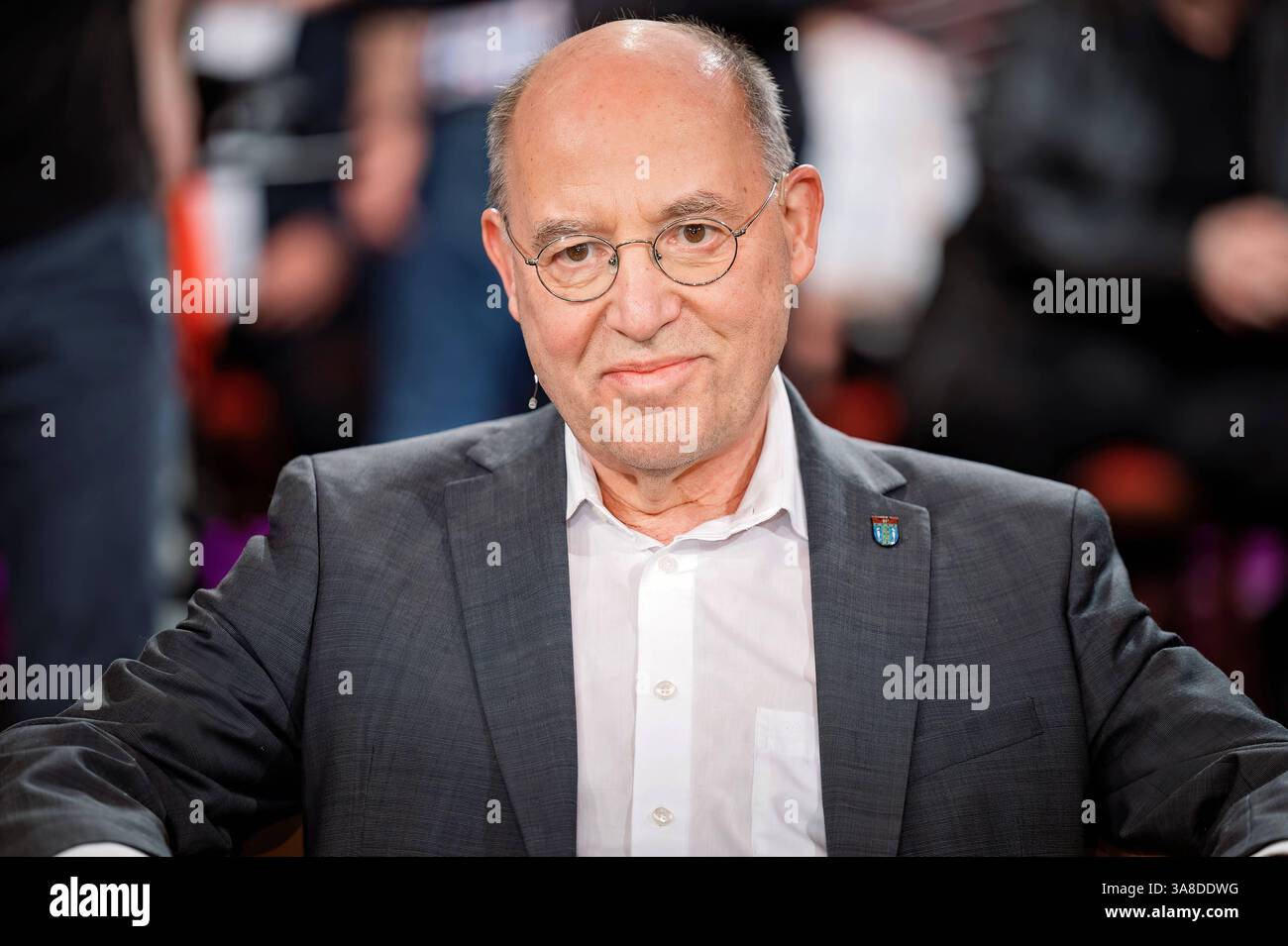 MDR - Riverboat. Dr. Gregor Gysi anläßlich der Aufzeichnung der MDR ...