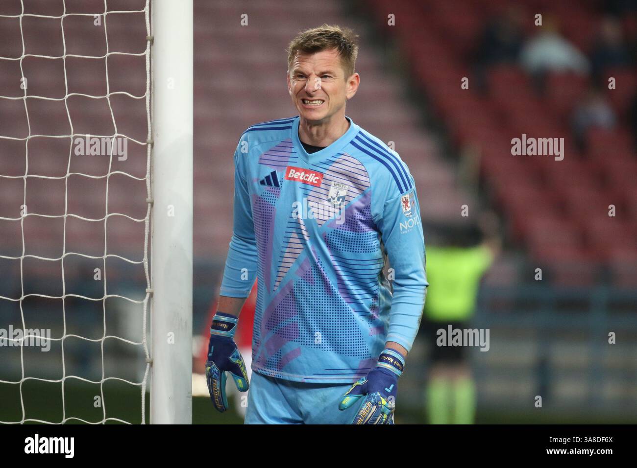 Krakow, Poland. 28th Mar, 2025. football 2024 2025 Betclic 1 Liga Wisla ...