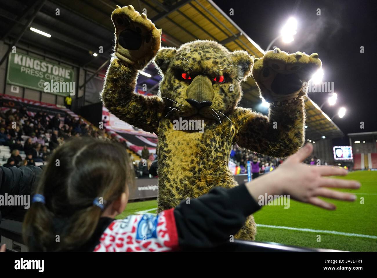 Leeto hi-res stock photography and images - Alamy