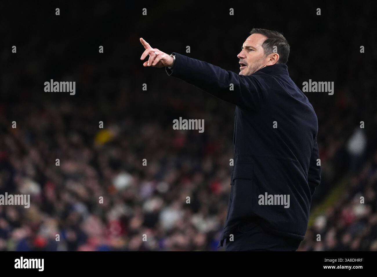Coventry City head coach Frank Lampard during the Sky Bet Championship ...