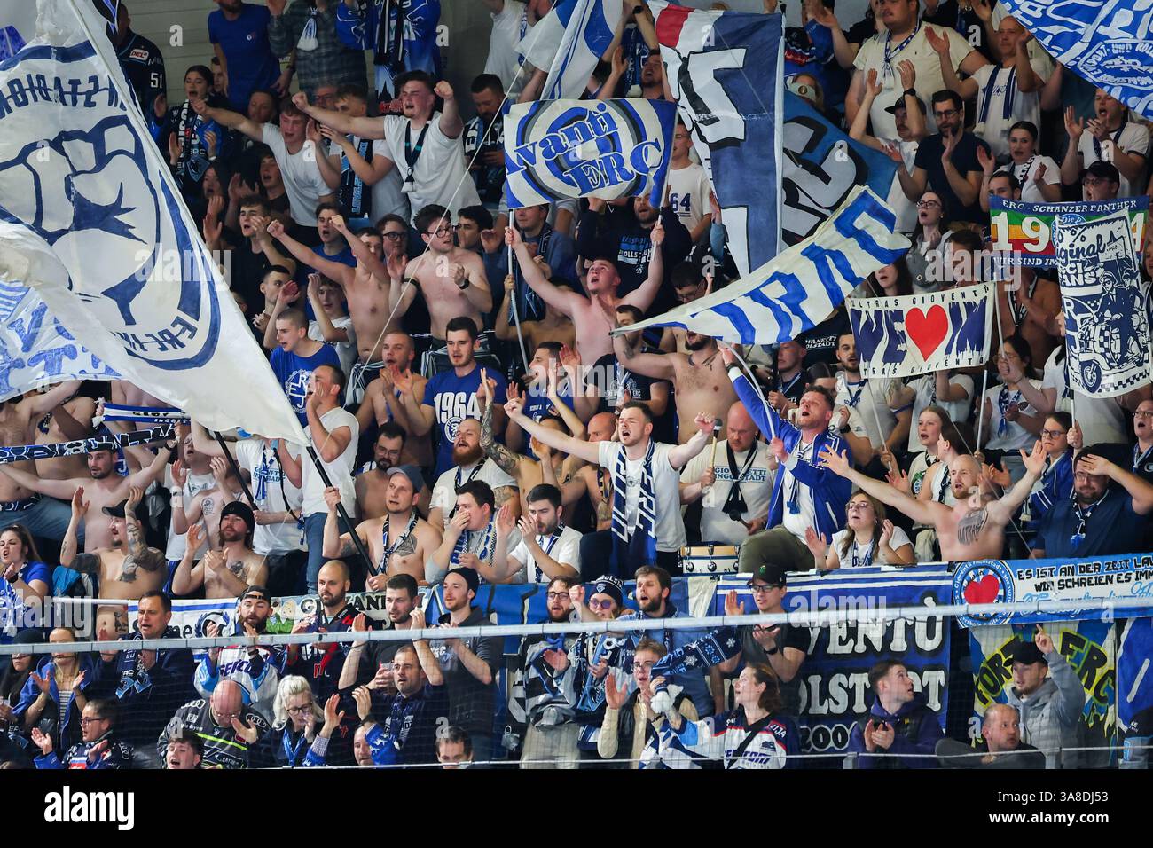 Nuremberg, Germany. 28th Mar, 2025. Ice Hockey: DEL, Nürnberg Ice ...