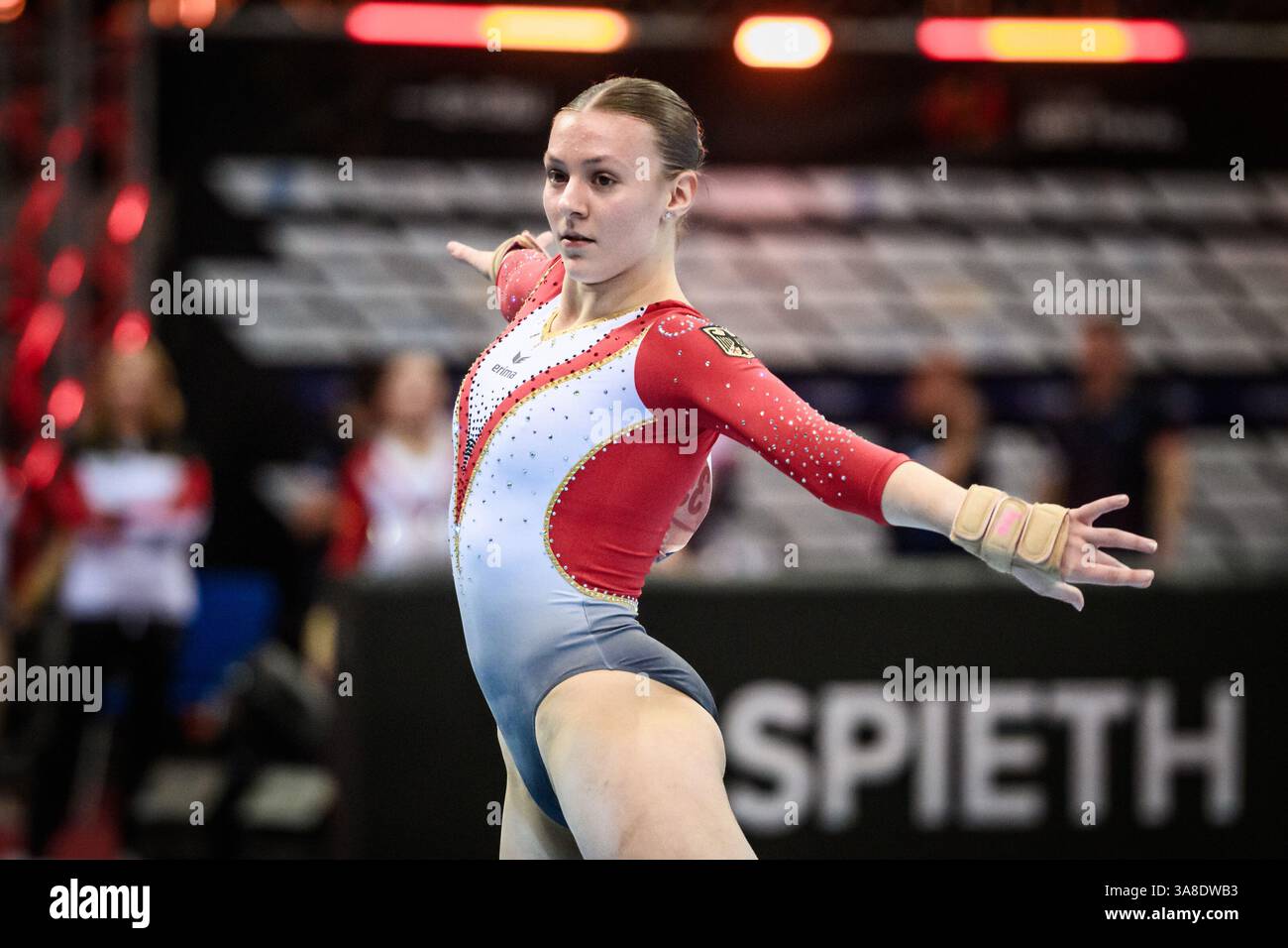 Stuttgart, Deutschland. 28th Mar, 2025. Michaela Muehlhofer (GER, MTV ...