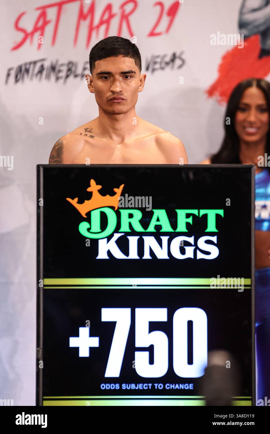 Las Vegas, NV, USA. 28th Mar, 2025. Featherweight Jose Enrique Vivas ...