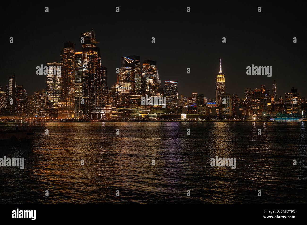 The beautiful skyline of lower and mid Manhattan is seen from across ...