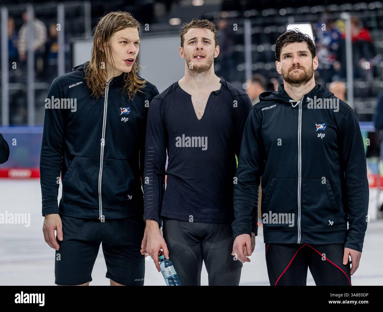 Muenchen, Deutschland. 28th Mar, 2025. Die Mannheimer Spieler - wie hier auch Arno Tiefensee ...