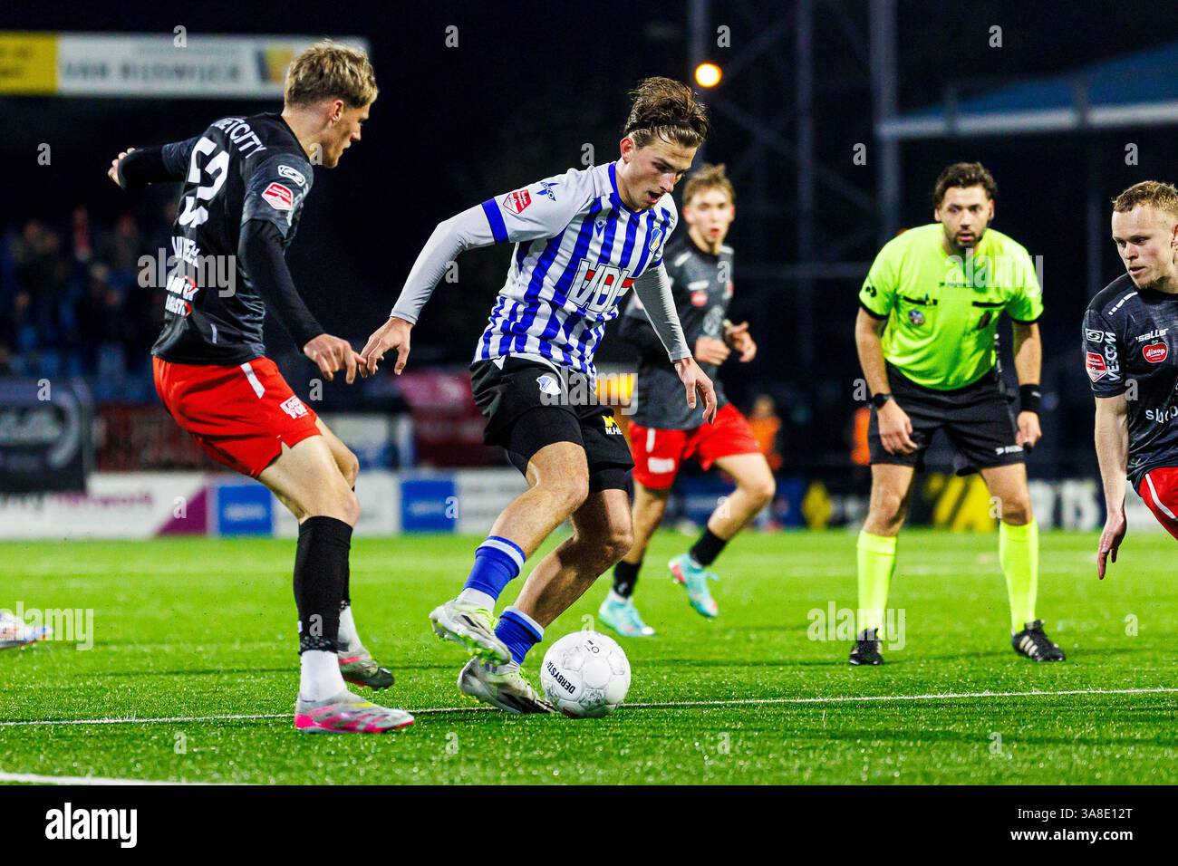 Eindhoven, Netherlands. 28th Mar, 2025. EINDHOVEN, 28-03-2025, Jan ...