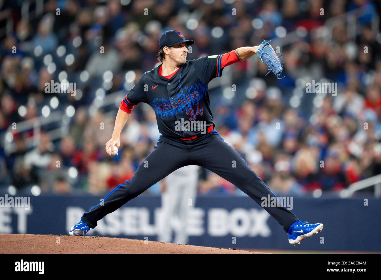 Toronto, Canada. 28th Mar, 2025. Toronto Blue Jays pitcher Kevin ...