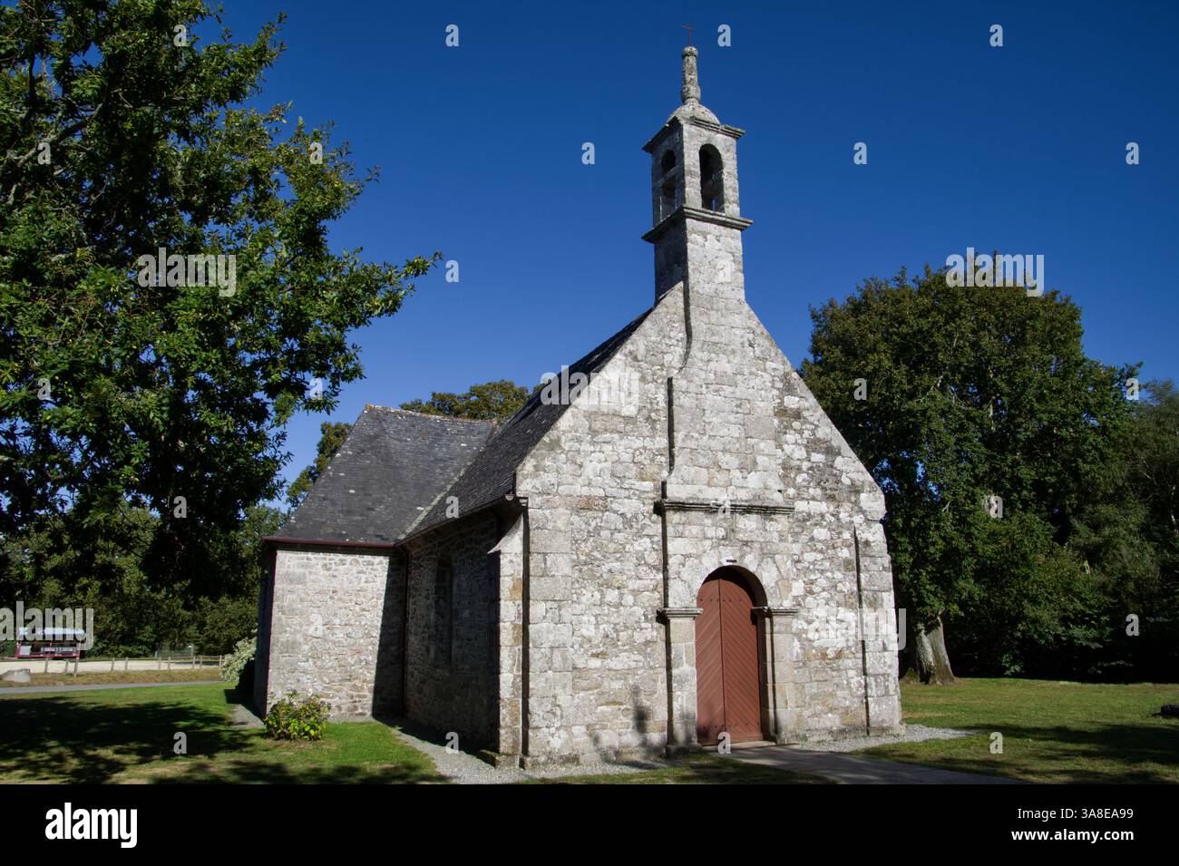 Chapelle Notre-Dame de Kerbader (Chapel of Our Lady of Kerbader), near ...
