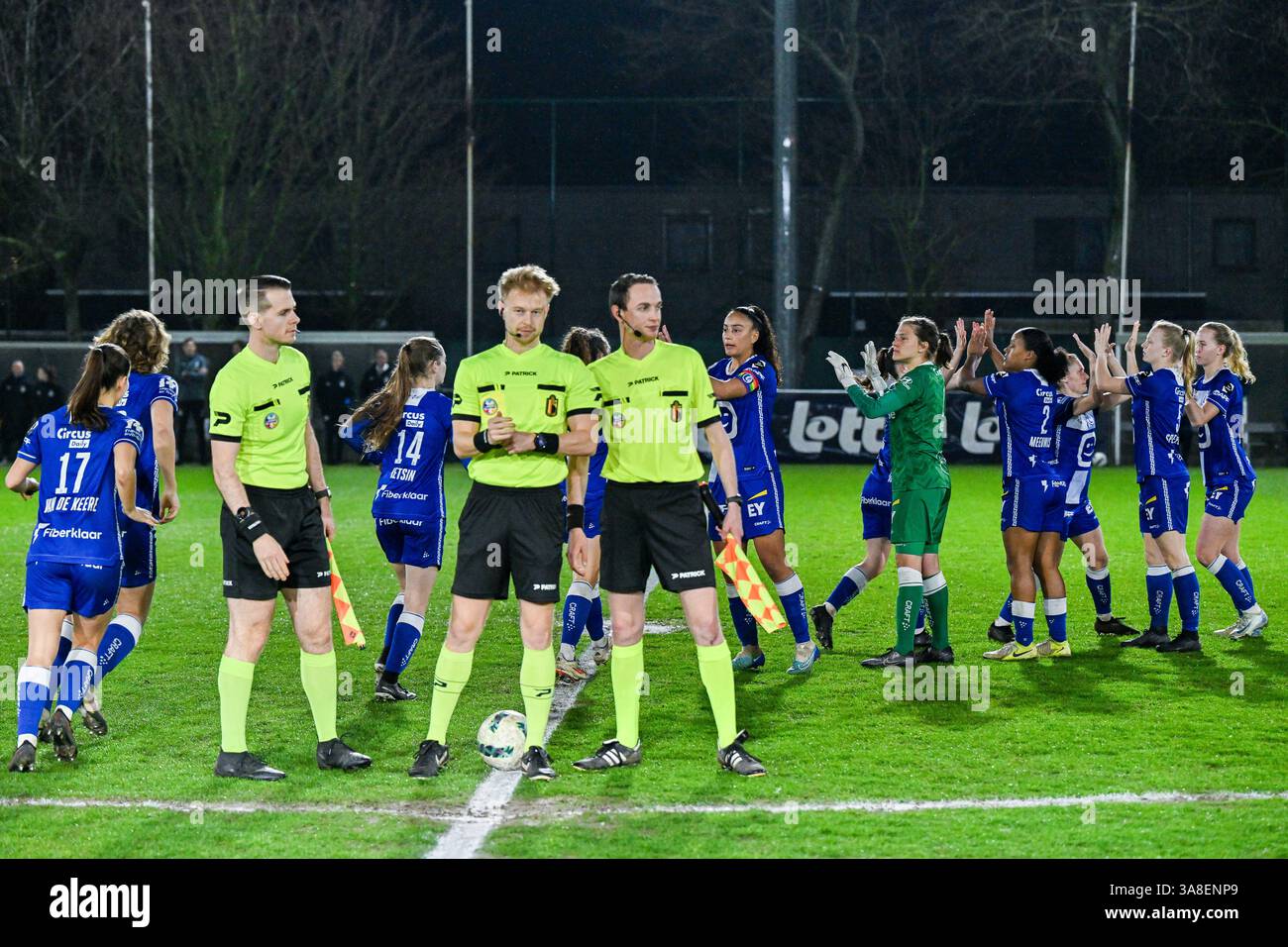Gent, Belgium. 28th Mar, 2025. Team KAA Gent ladies and assistant ...