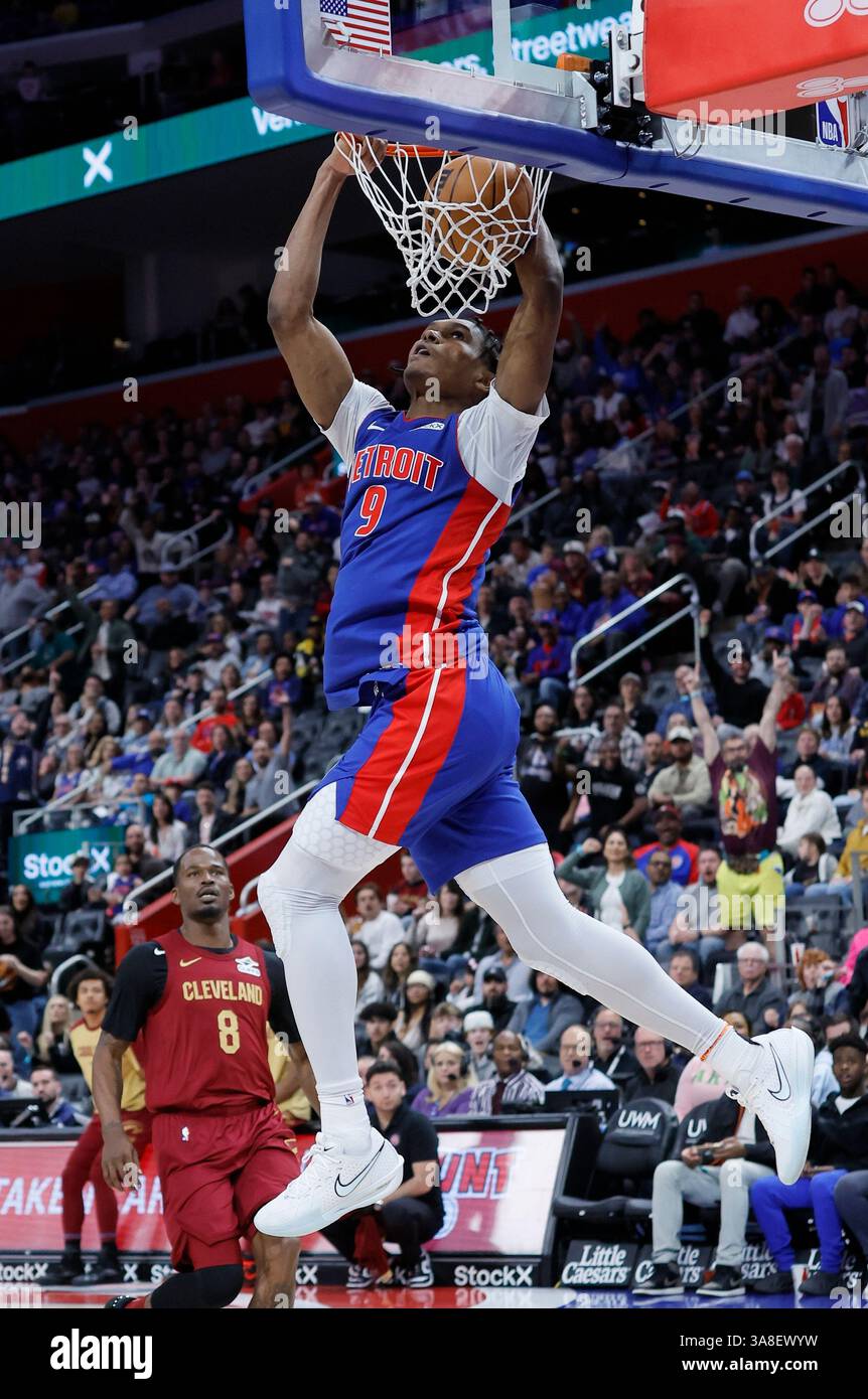 Detroit Pistons forward Ausar Thompson (9) dunks past Cleveland ...