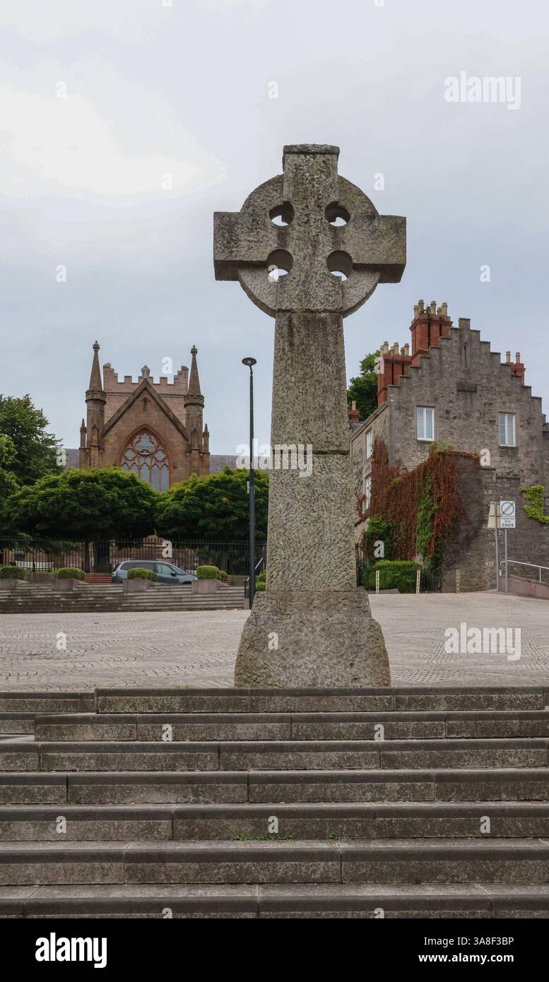 Modern reproduction celtic cross hi-res stock photography and images ...