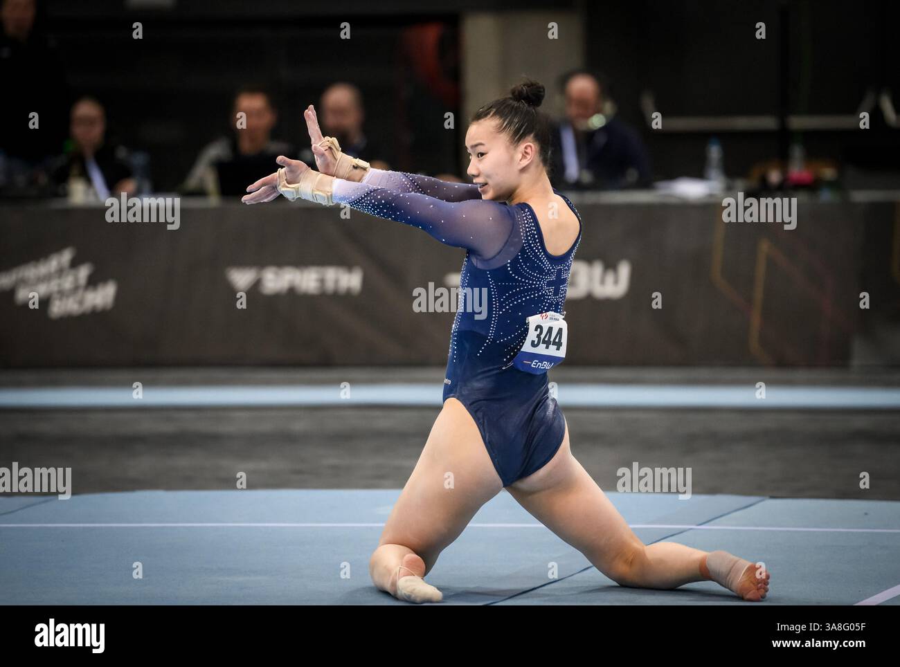 Anny Wu (SUI) - Boden / 40. EnBW DTB Pokal, 28.03.2025, Stuttgart (Porsche Arena), GER Foto ...